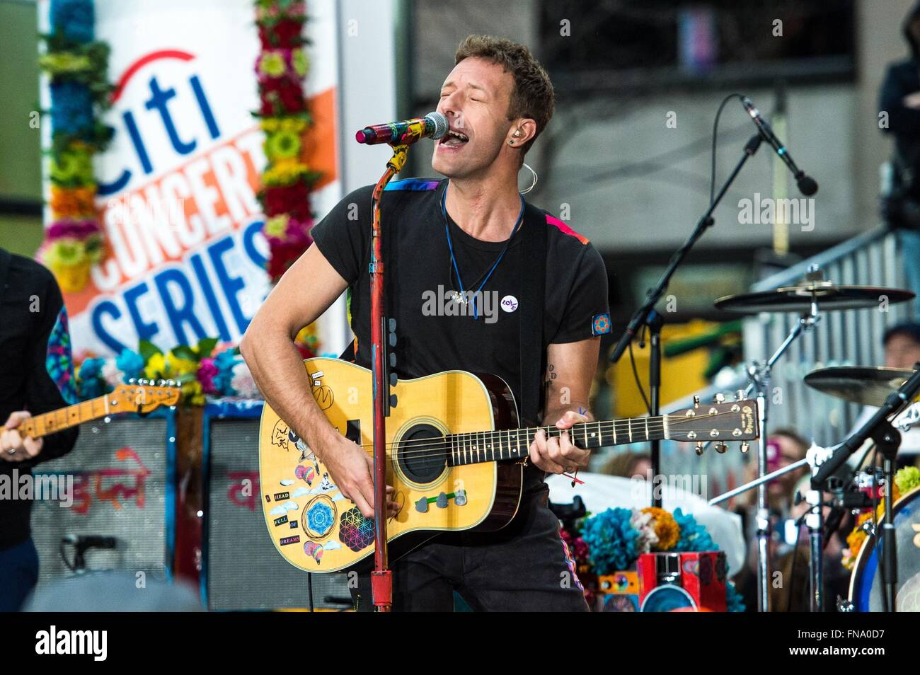 New York, NY, USA. 14th Mar, 2016. Chris Martin on stage for NBC Today ...