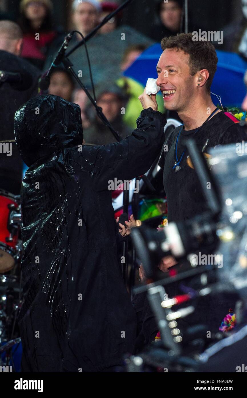 New York, NY, USA. 14th Mar, 2016. Chris Martin on stage for NBC Today ...
