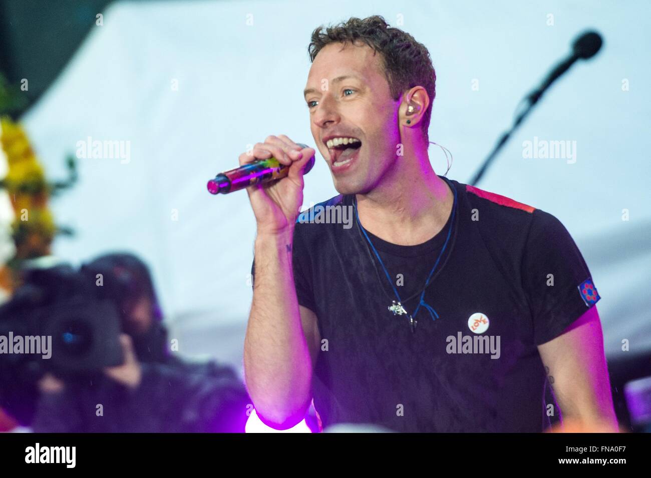 New York, NY, USA. 14th Mar, 2016. Chris Martin on stage for NBC Today ...