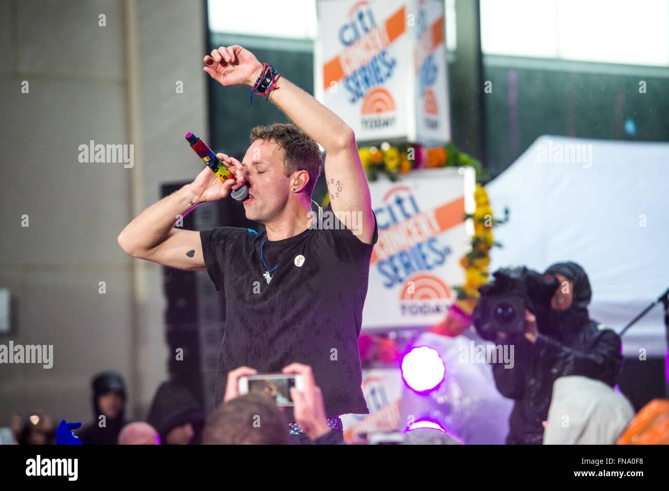 New York, NY, USA. 14th Mar, 2016. Chris Martin on stage for NBC Today ...