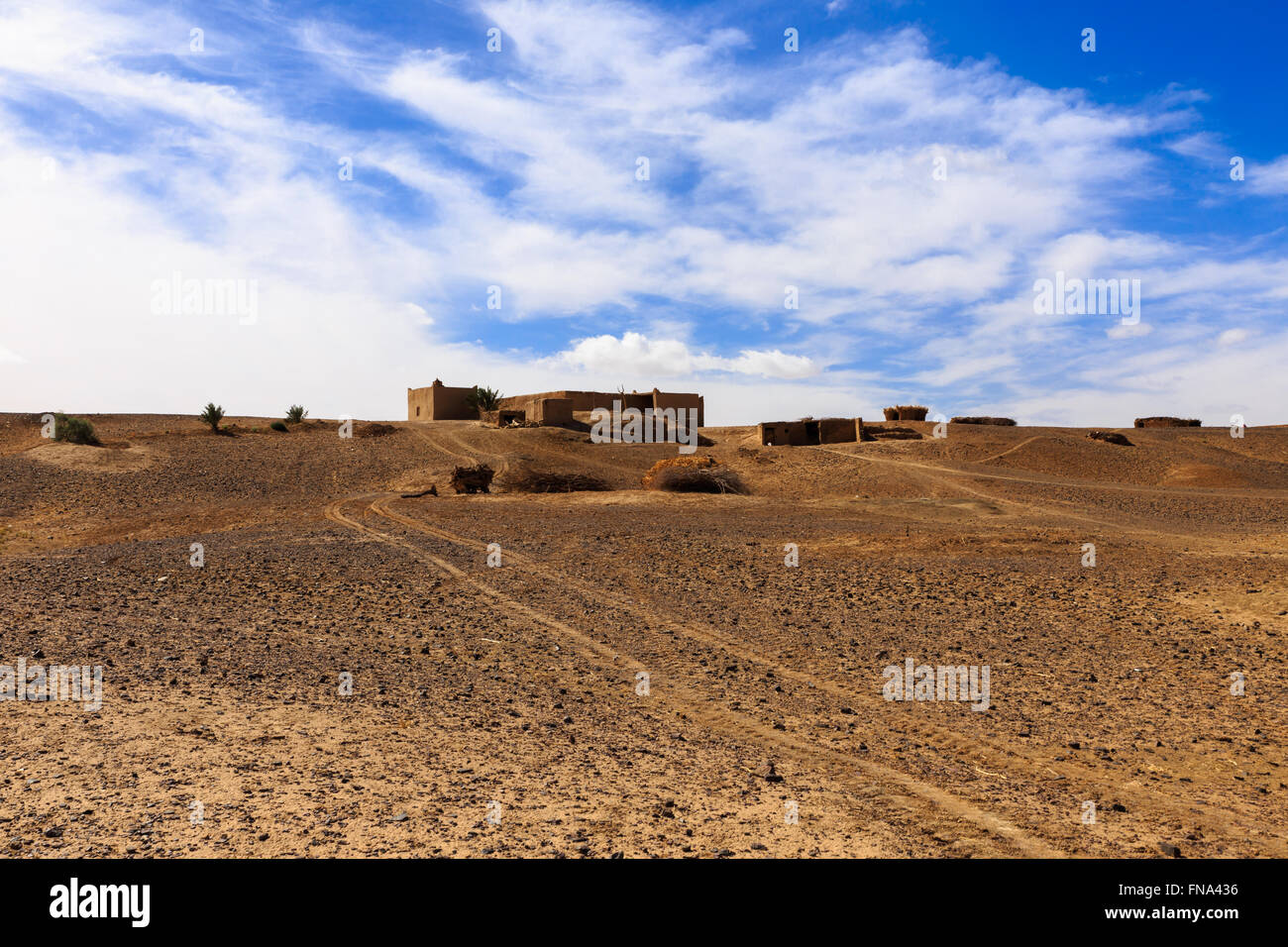 Berber house in the desert Sahara Stock Photo - Alamy