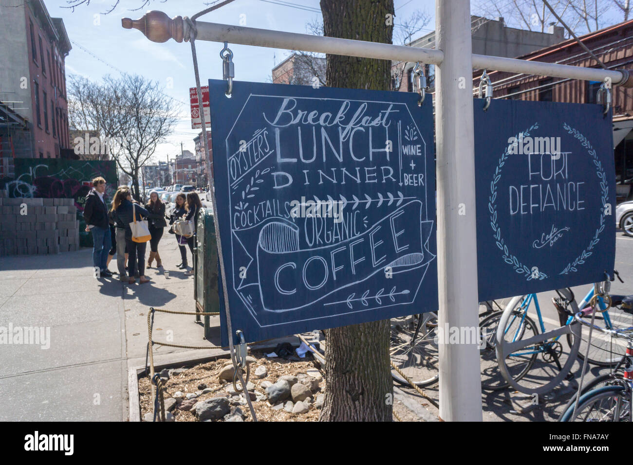 Brunchers wait outside of Fort Defiance in the Red Hook neighborhood of ...
