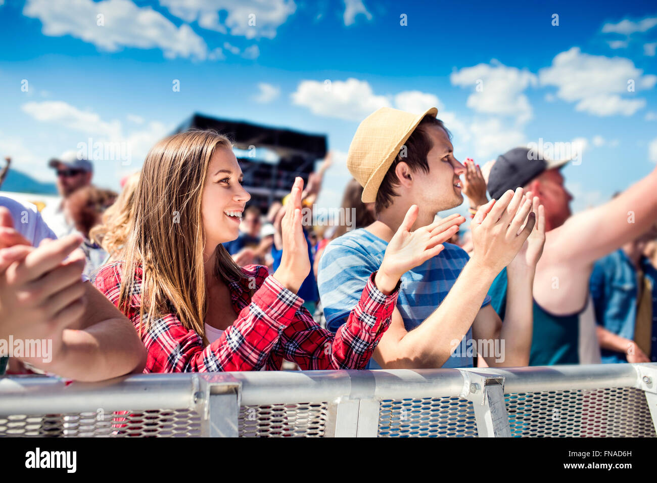 Group singing outdoors summer hi-res stock photography and images - Alamy