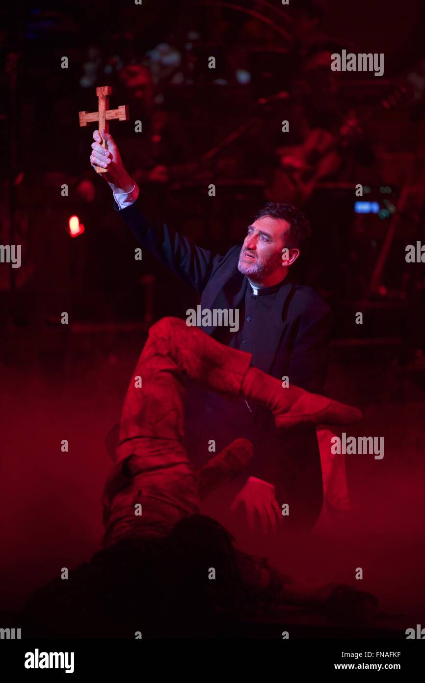 Jeff Waynes Musical Version Of The War Of The Worldss Photo Call ...