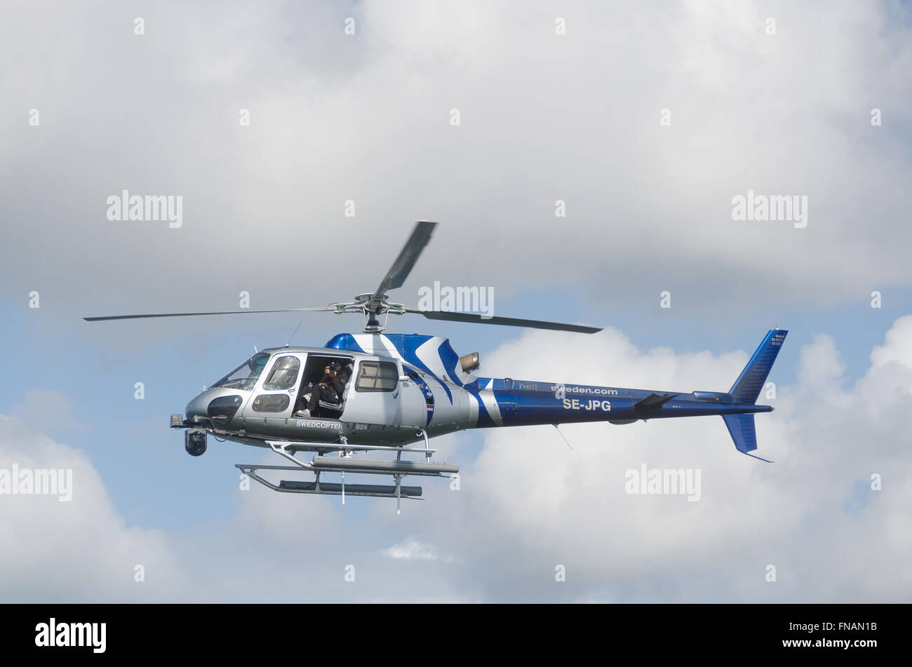 Silver helicopter hi-res stock photography and images - Alamy