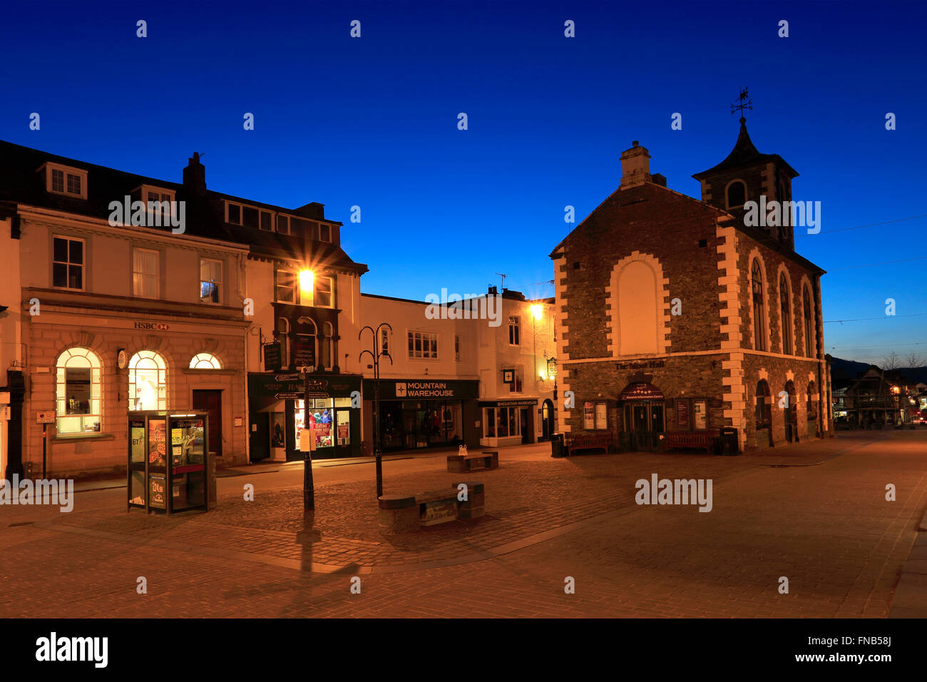 The Moot Hall and Keswick town at night, Lake District National Park ...