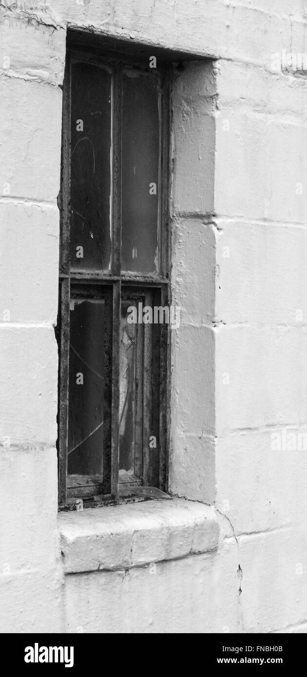 Rural garage hi-res stock photography and images - Alamy