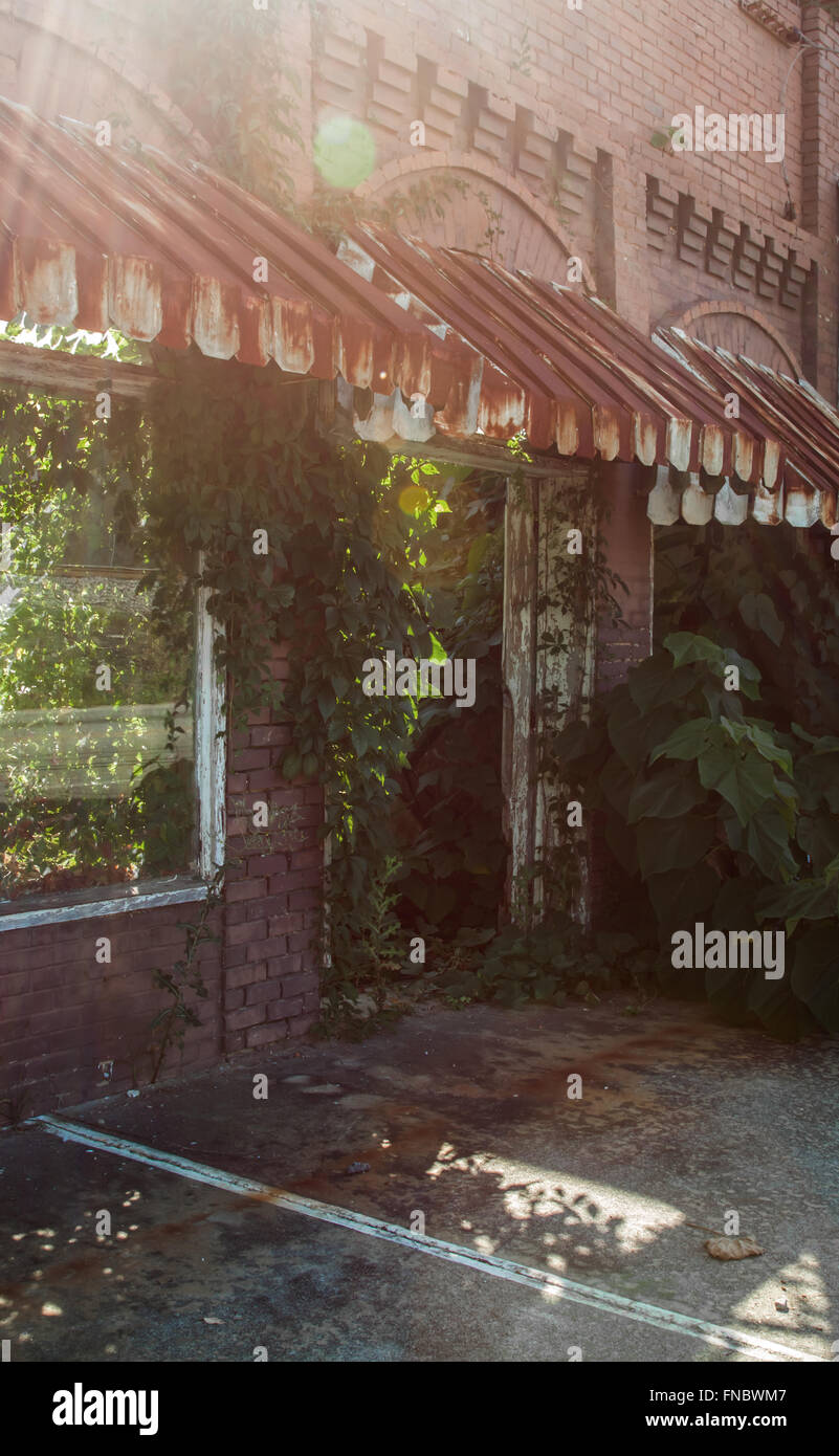 Old small town store or shop abandoned Stock Photo - Alamy