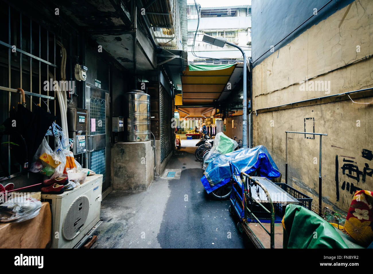 Taipei alley hi-res stock photography and images - Alamy
