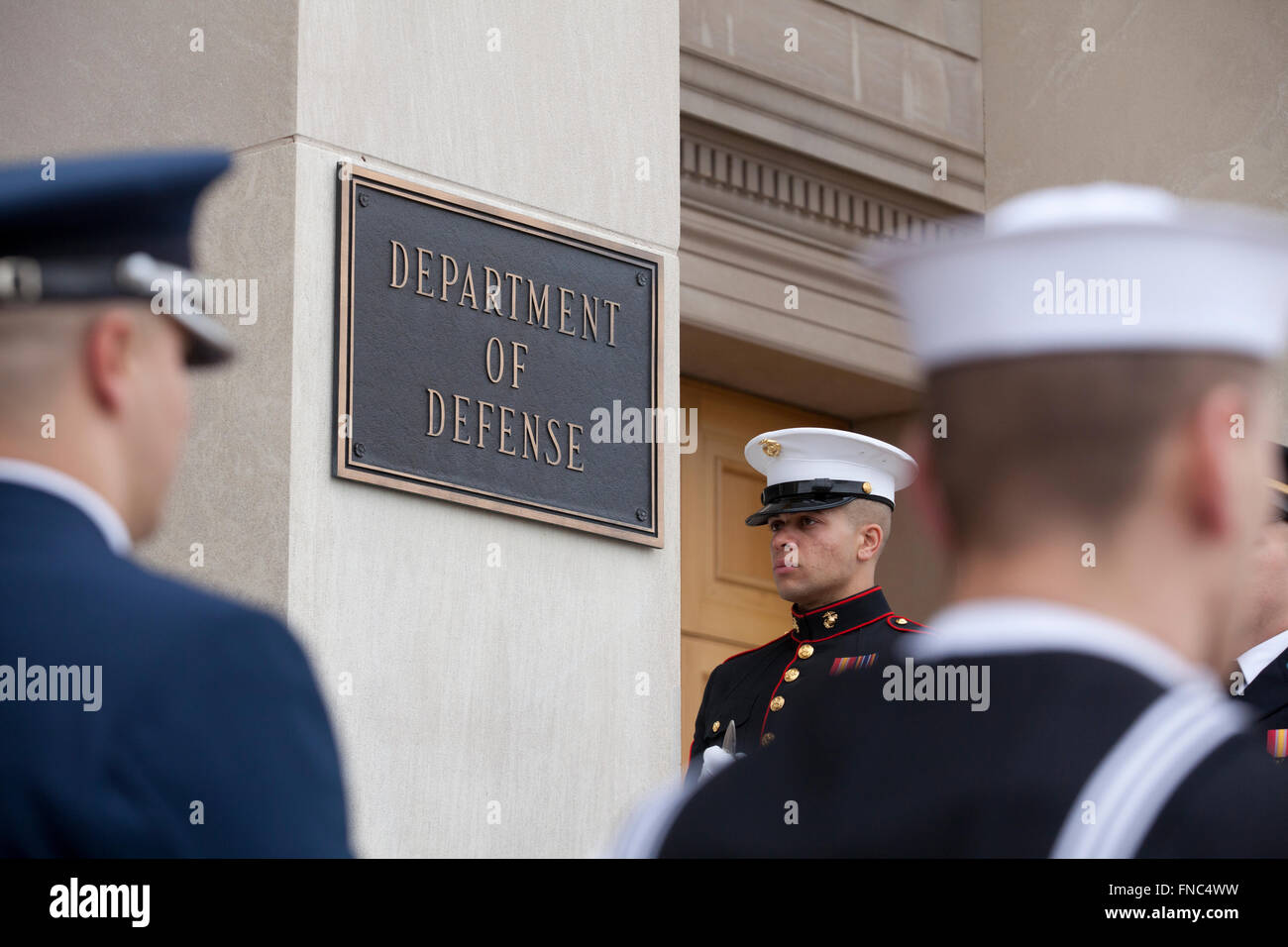 Pentagon washington usa building hi-res stock photography and images ...