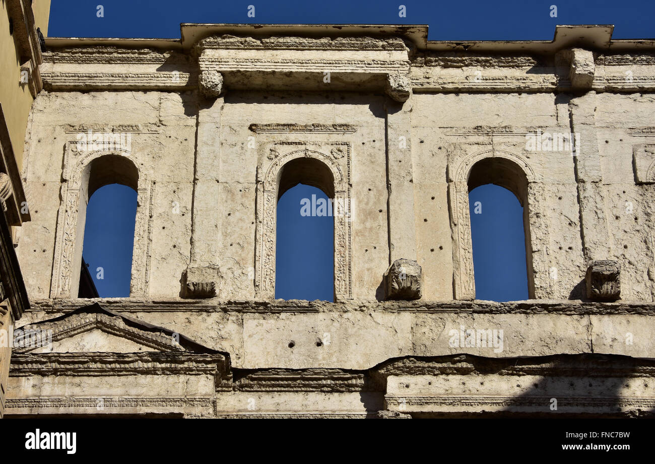 Marble arch gate hi-res stock photography and images - Alamy
