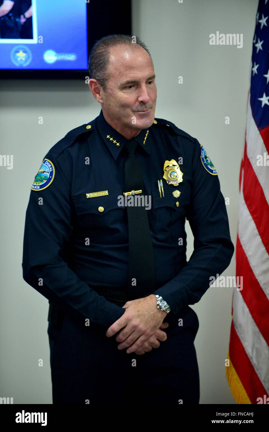U.S. Attorney General Loretta E. Lynch visits the Doral Police ...