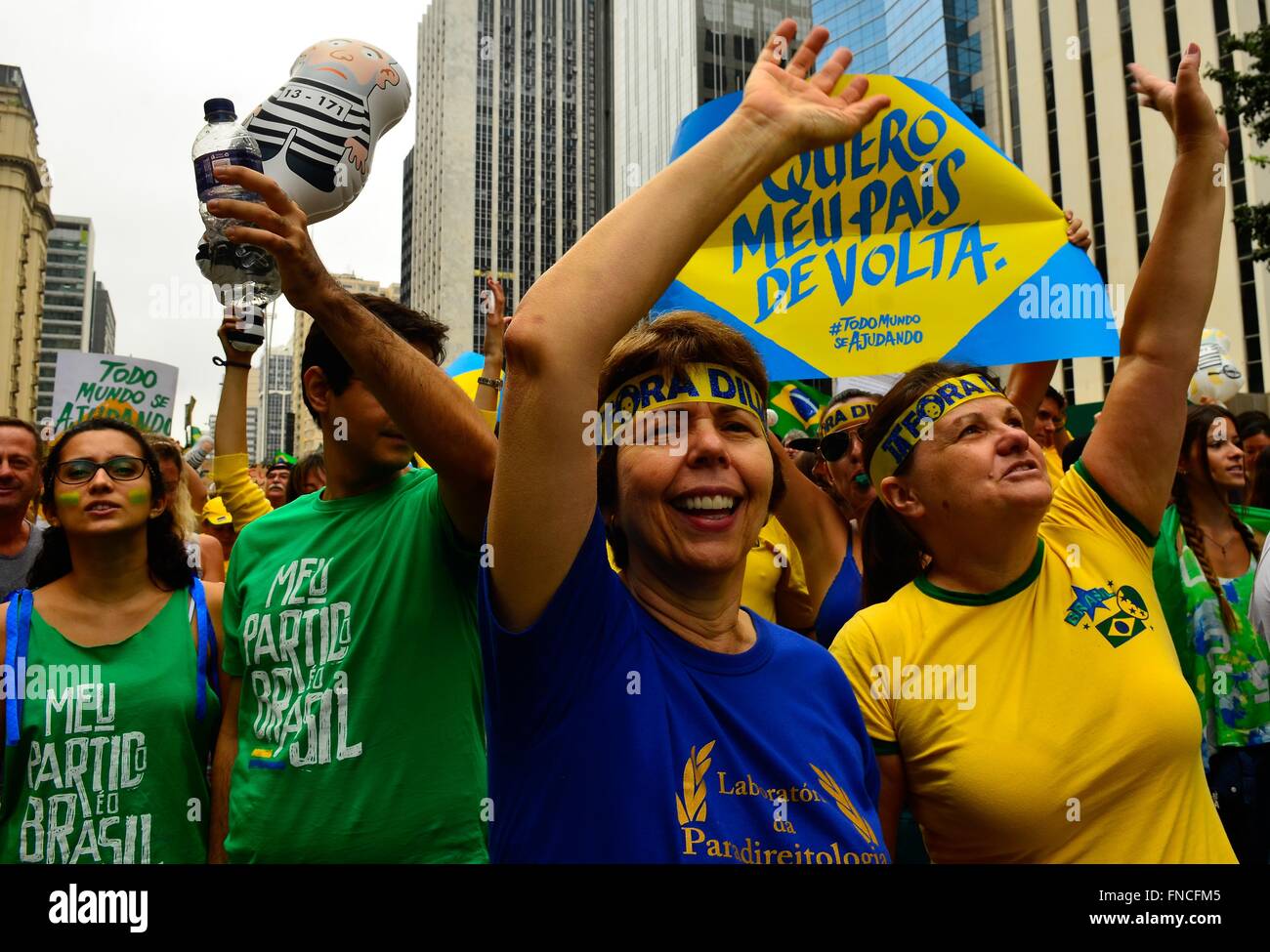 Brasilia, Brazil. 13th Mar, 2016. Tens of thousands of protesters wave ...