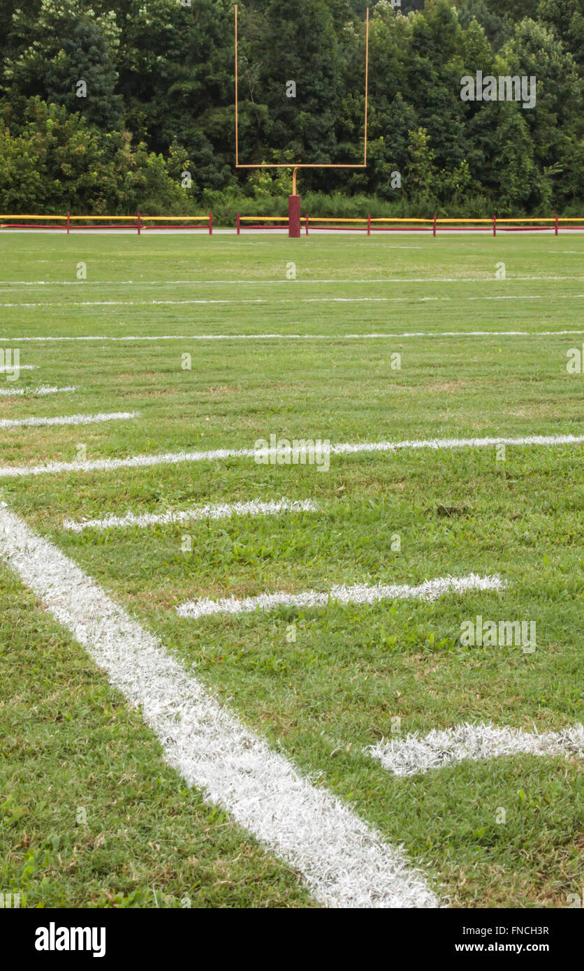 American football field Stock Photo - Alamy