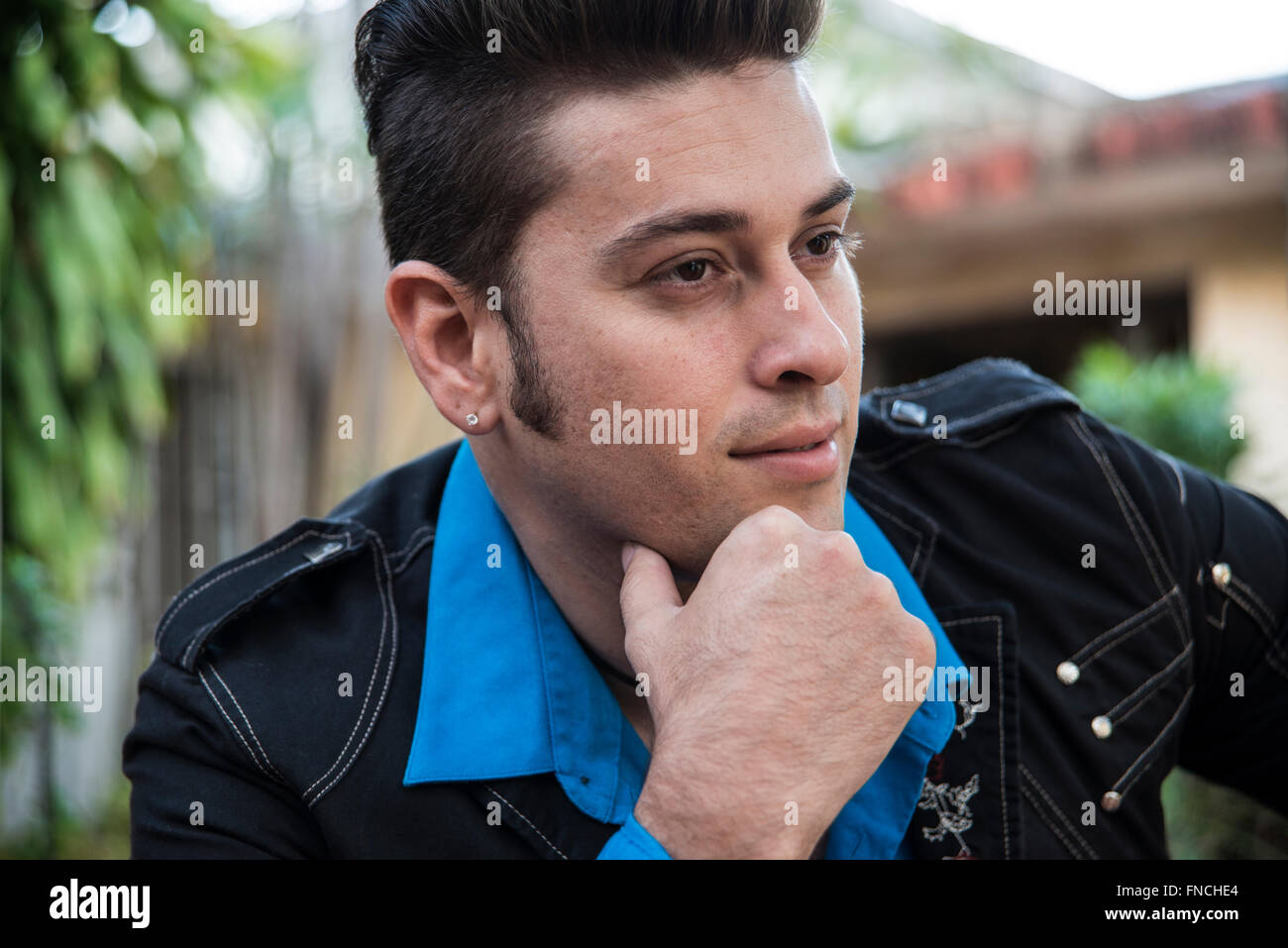 Famous cuban singer hi-res stock photography and images - Alamy