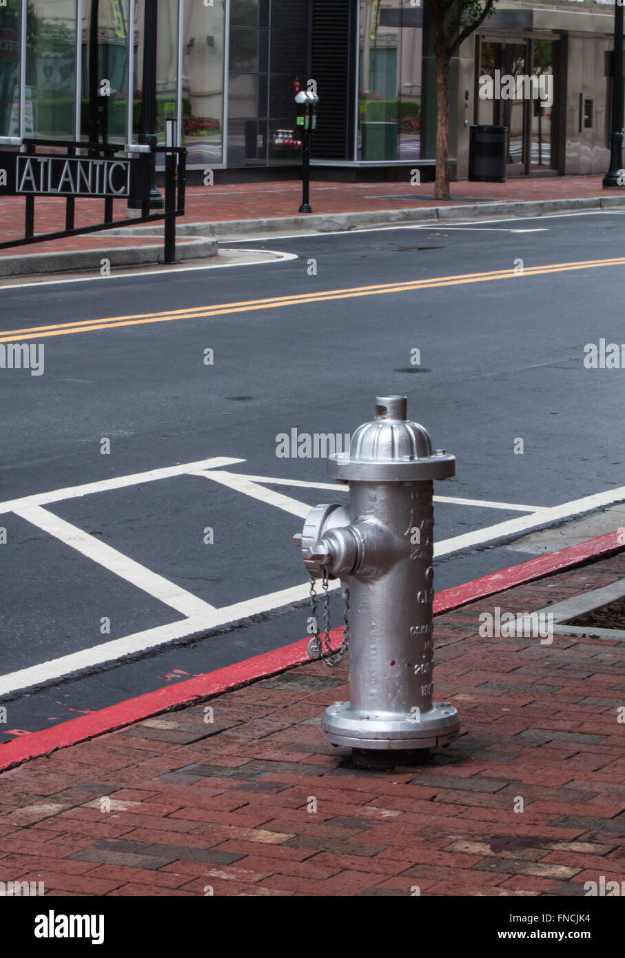 Street fire hydrant Stock Photo - Alamy