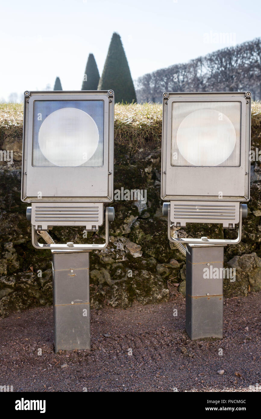 Light floodlight to illuminate buildings Stock Photo - Alamy