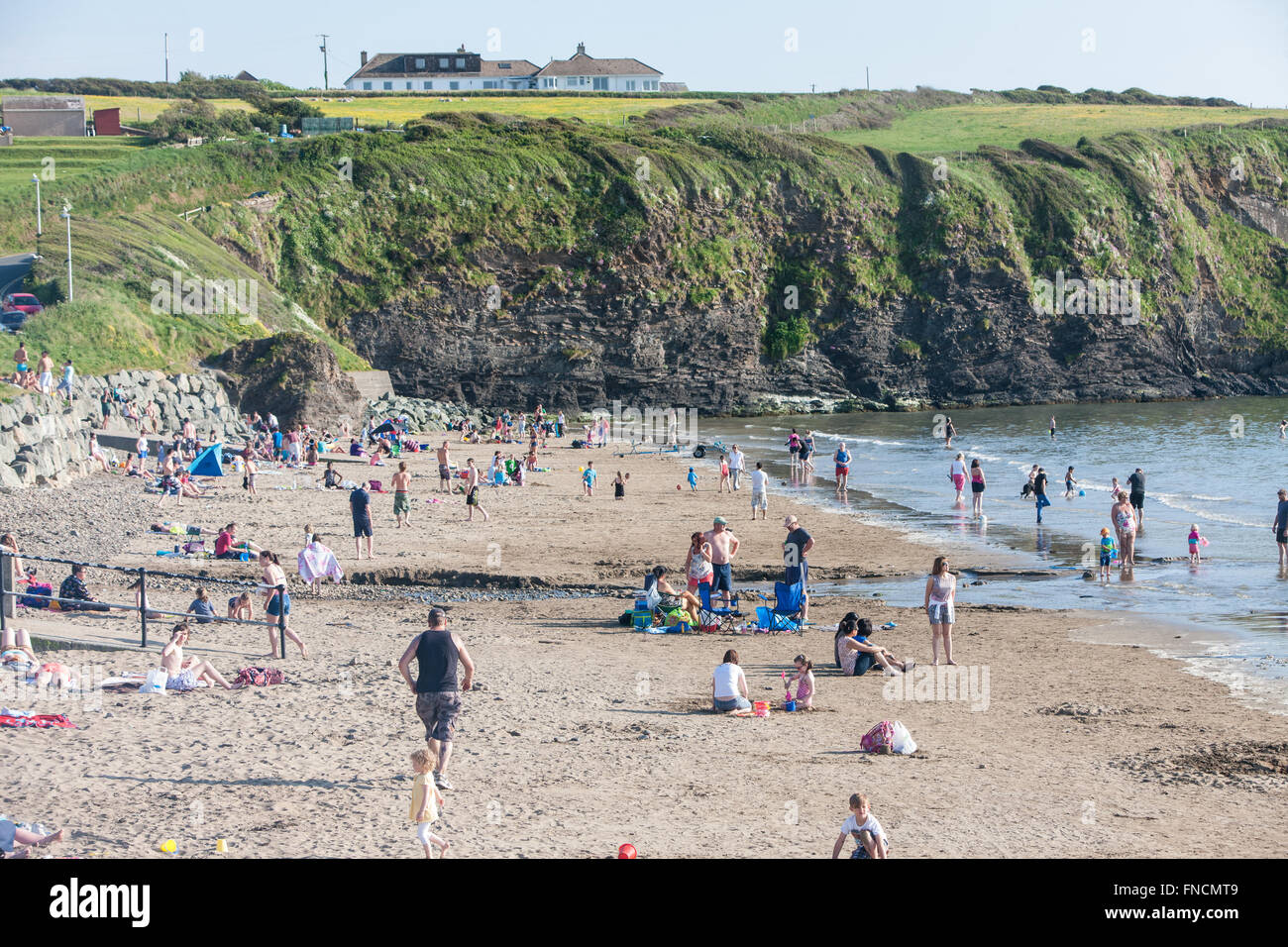 Broad haven beach hi-res stock photography and images - Alamy