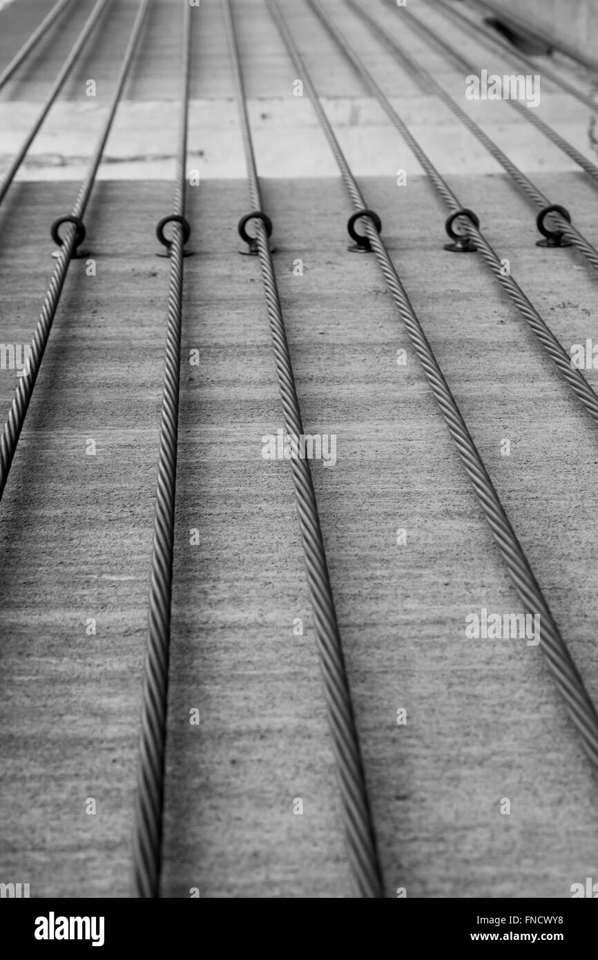 Steel cable strands hi-res stock photography and images - Alamy