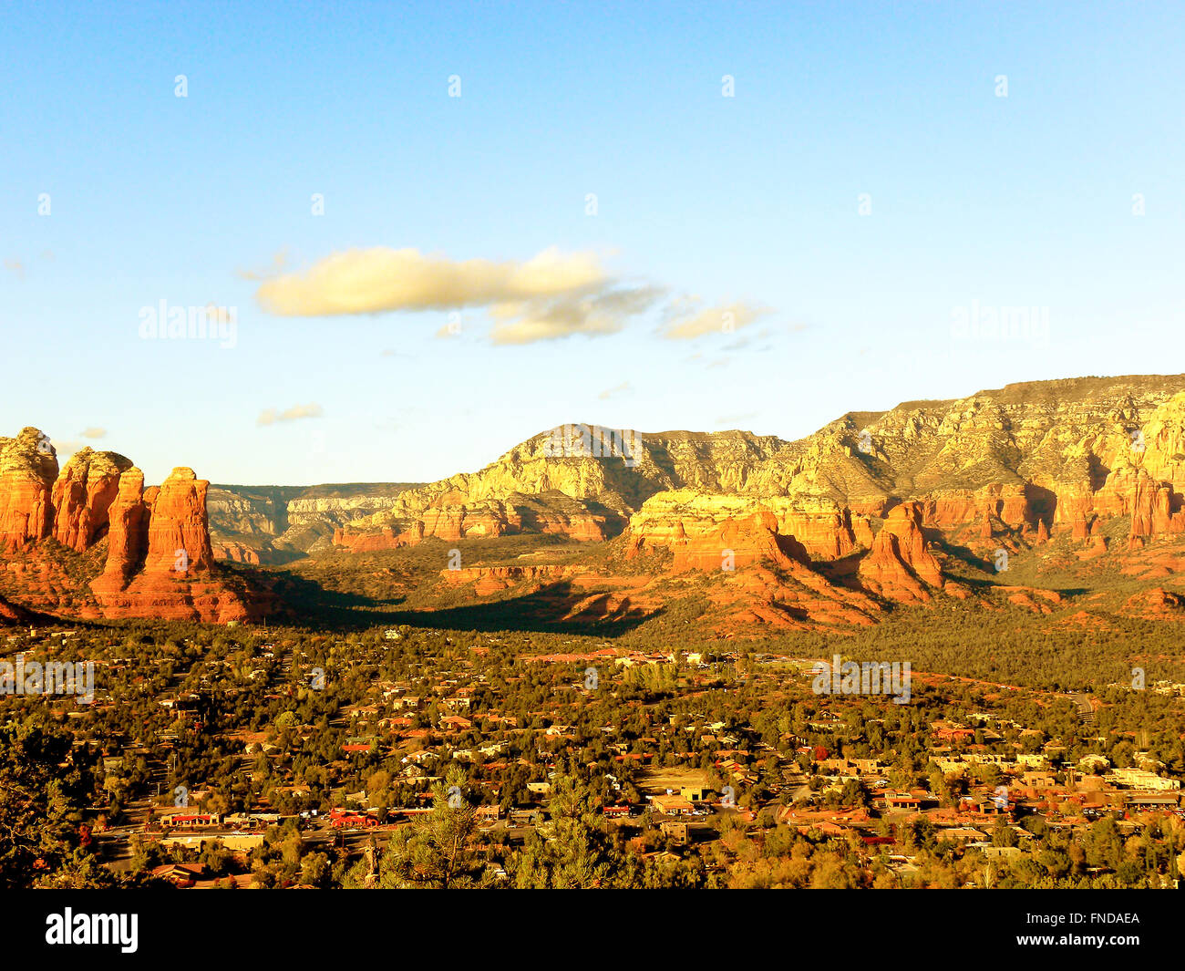 Sedona city hi-res stock photography and images - Alamy