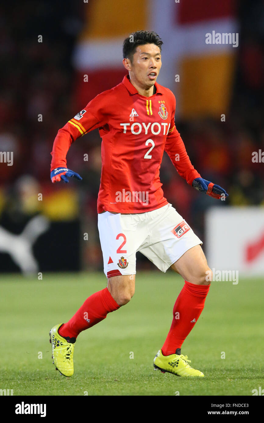 Kawasaki Todoroki Stadium, Kanagawa, Japan. 12th Mar, 2016. Akira Takeuchi (Grampus), MARCH 12 ...