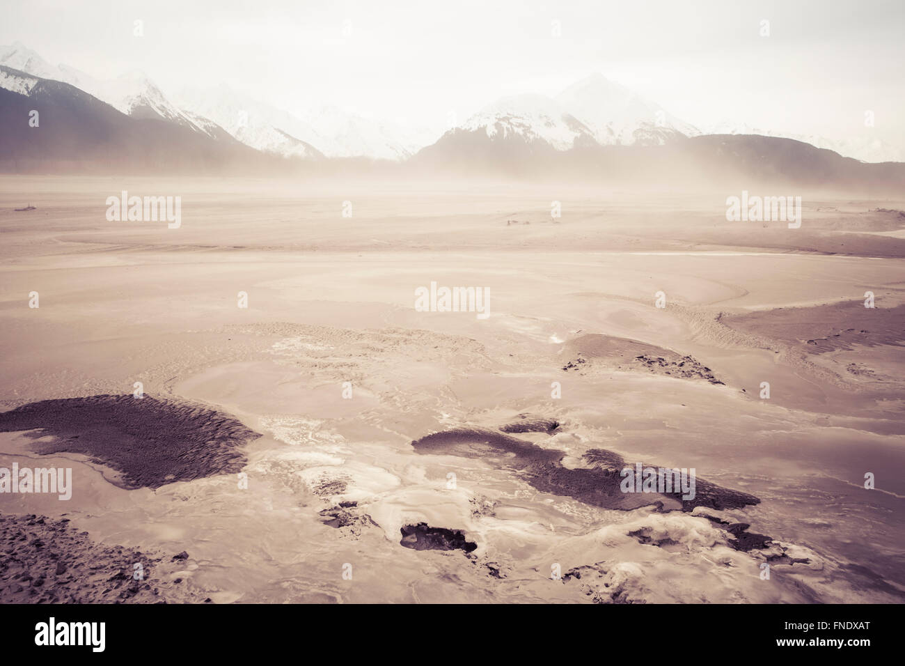 Wind blowing river hi-res stock photography and images - Alamy