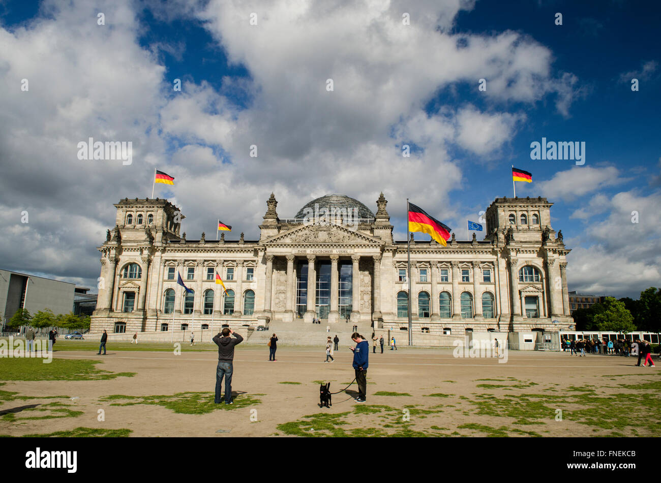 Facade reichstag building hi-res stock photography and images - Alamy