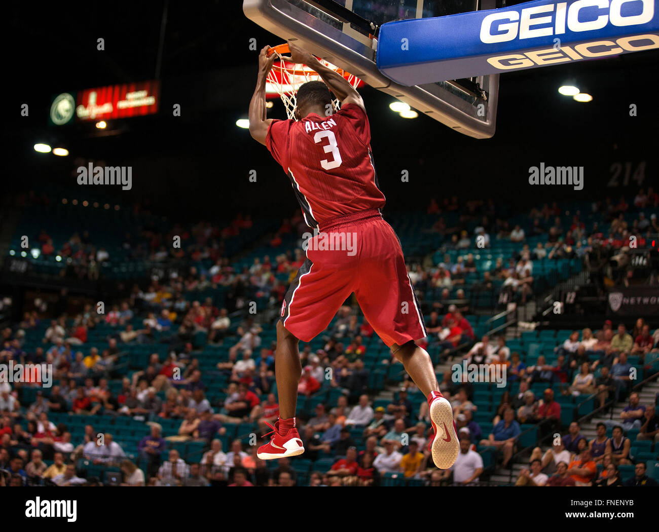 Malcolm allen hi-res stock photography and images - Alamy