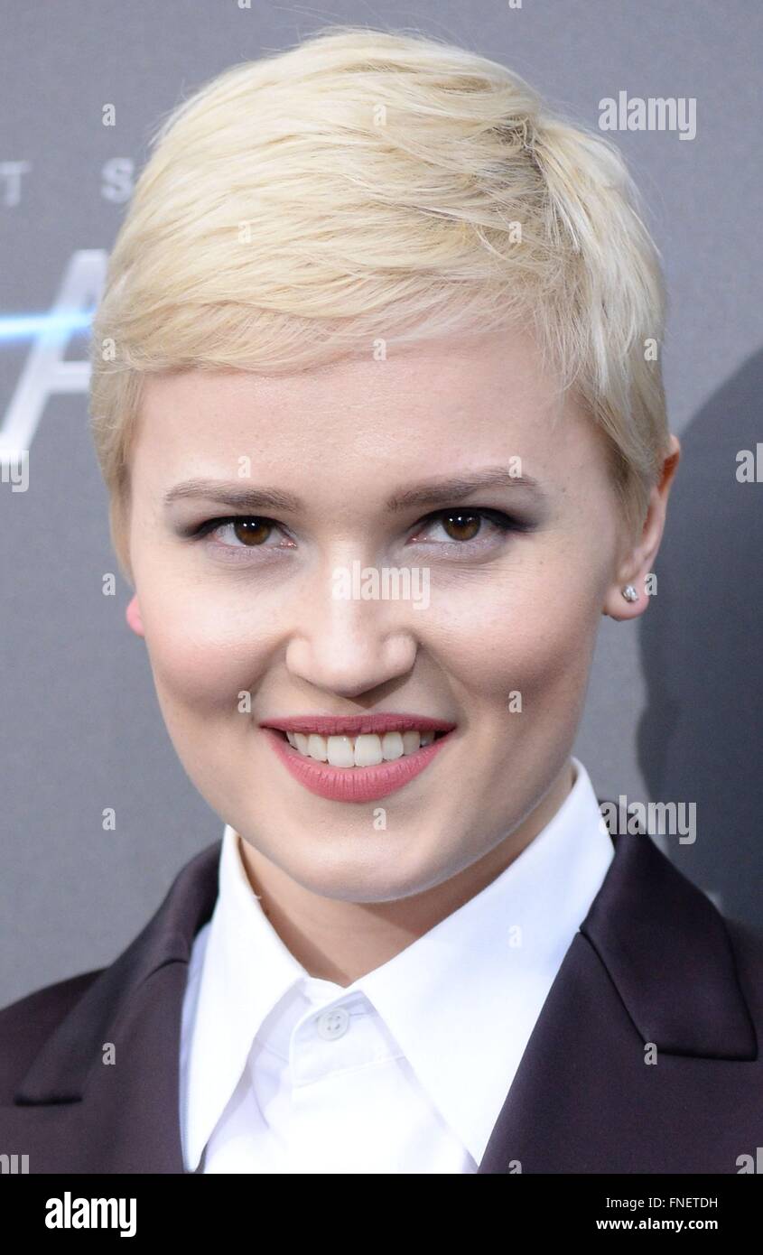 New York, NY, USA. 14th Mar, 2016. Veronica Roth at arrivals for THE ...