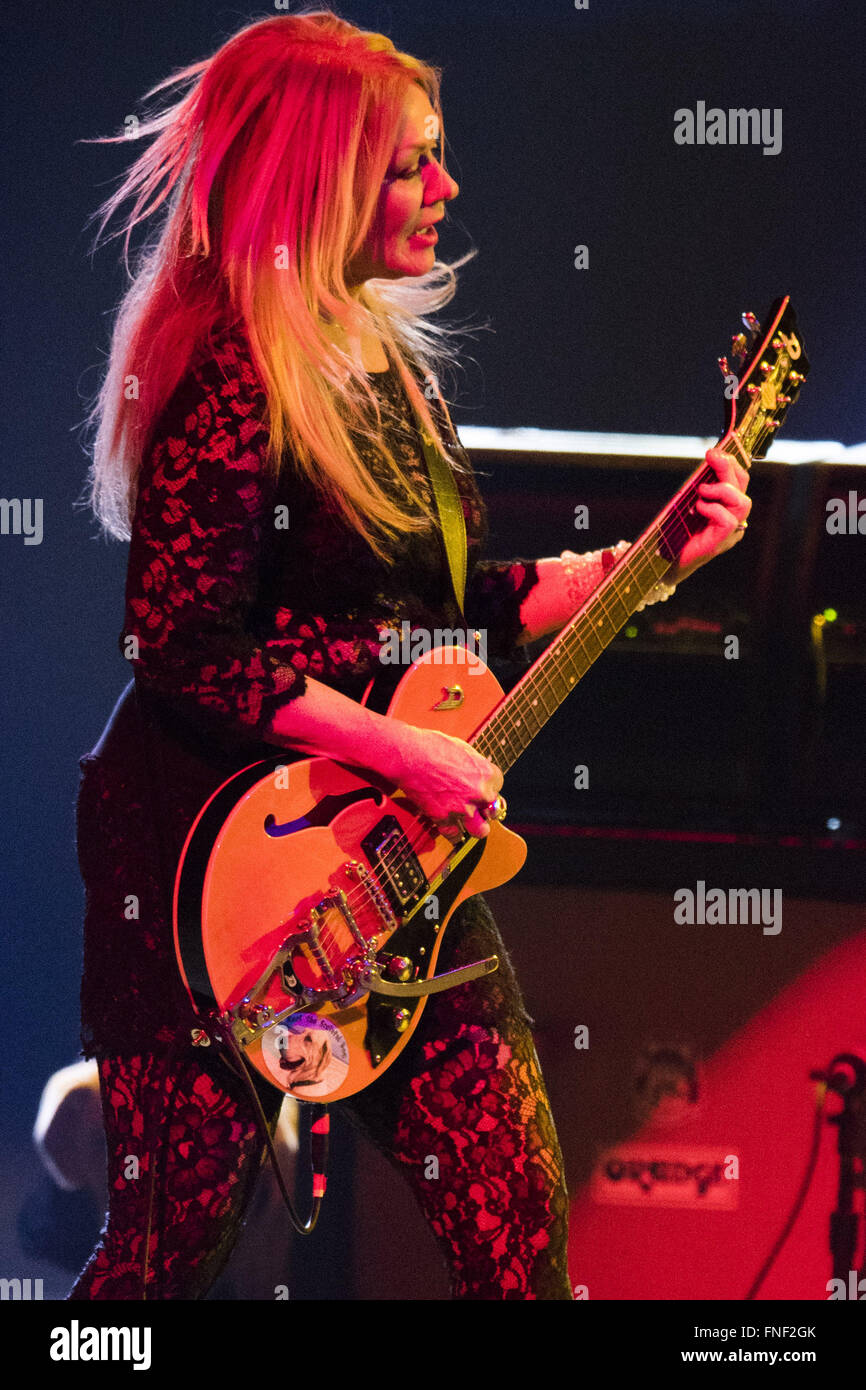 Nancy wilson 12 hi-res stock photography and images - Alamy