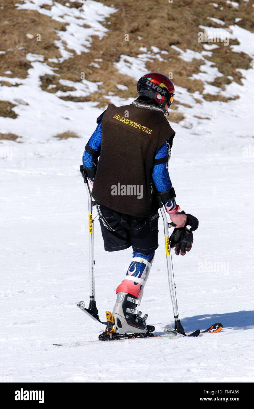 Adult skier hi-res stock photography and images - Alamy
