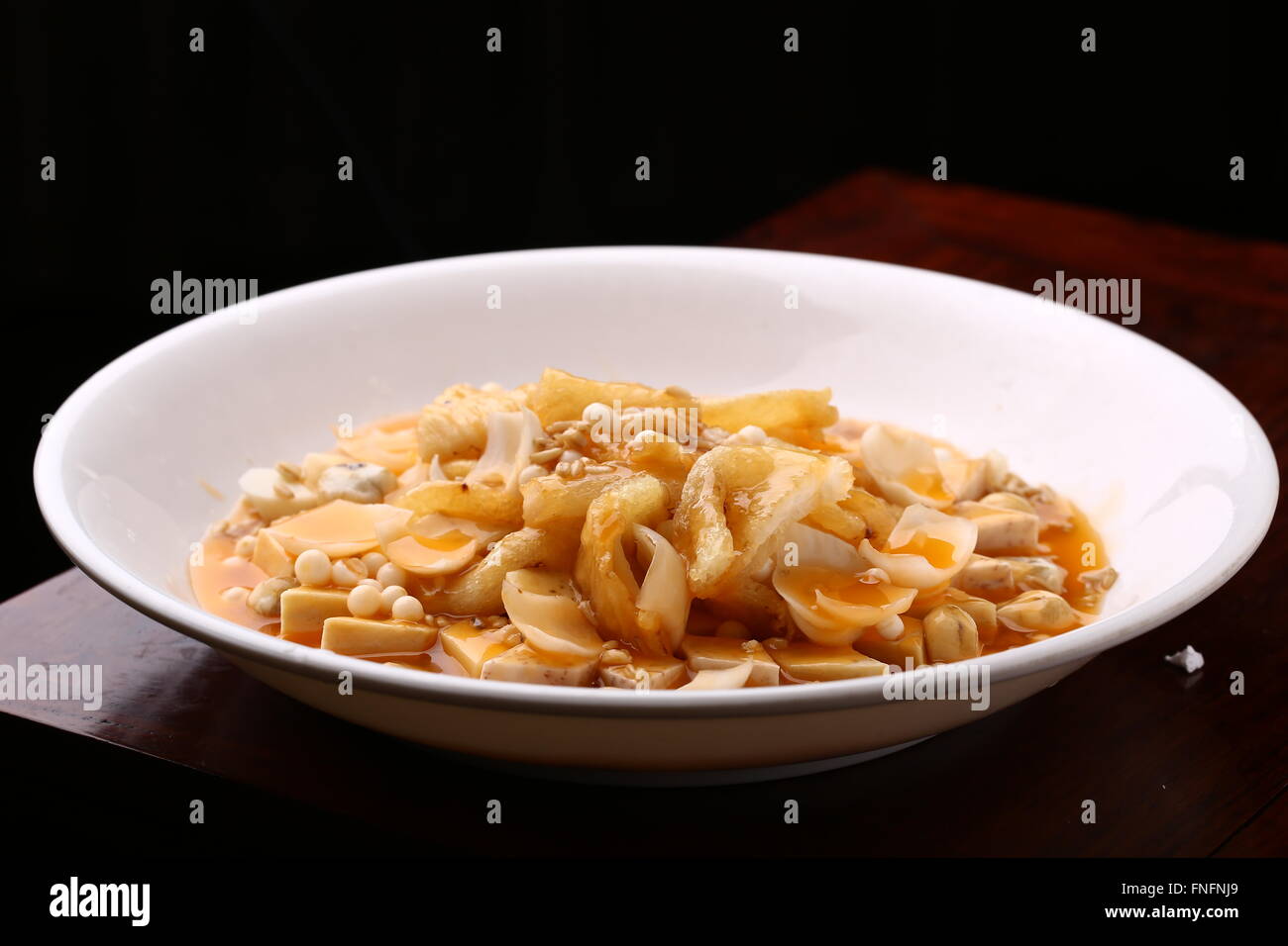 Chinese plate hi-res stock photography and images - Alamy