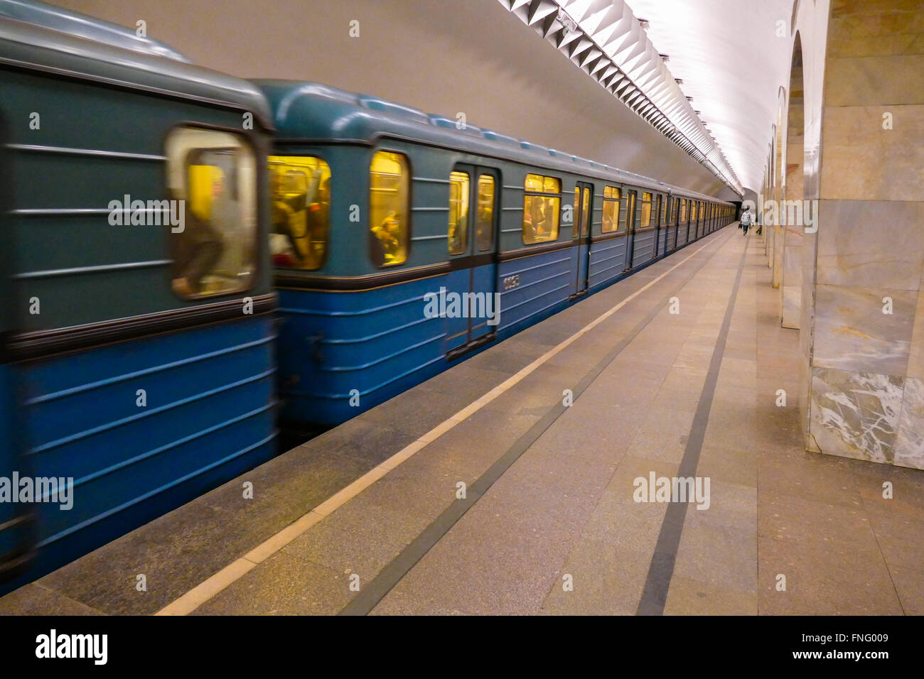 Metro station underground Stock Photo - Alamy