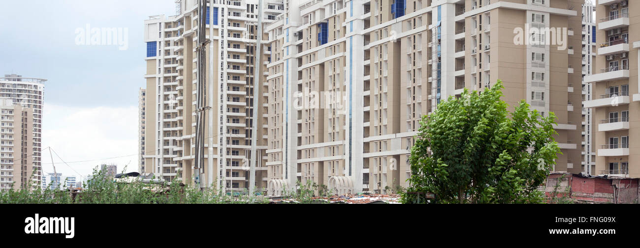 block of flats, tall buildings, modern suburb Stock Photo - Alamy