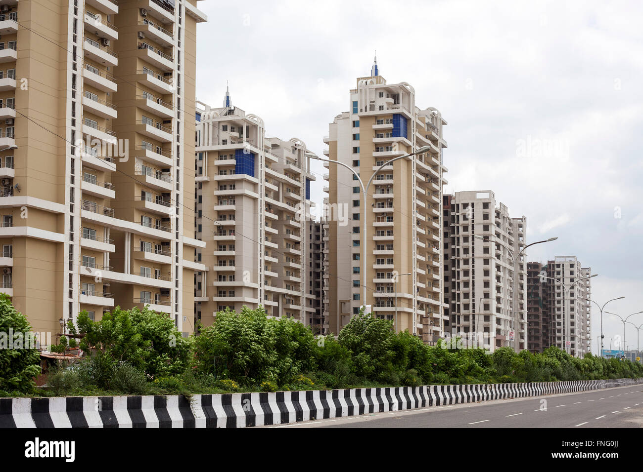 block of flats, tall buildings, modern suburb Stock Photo - Alamy