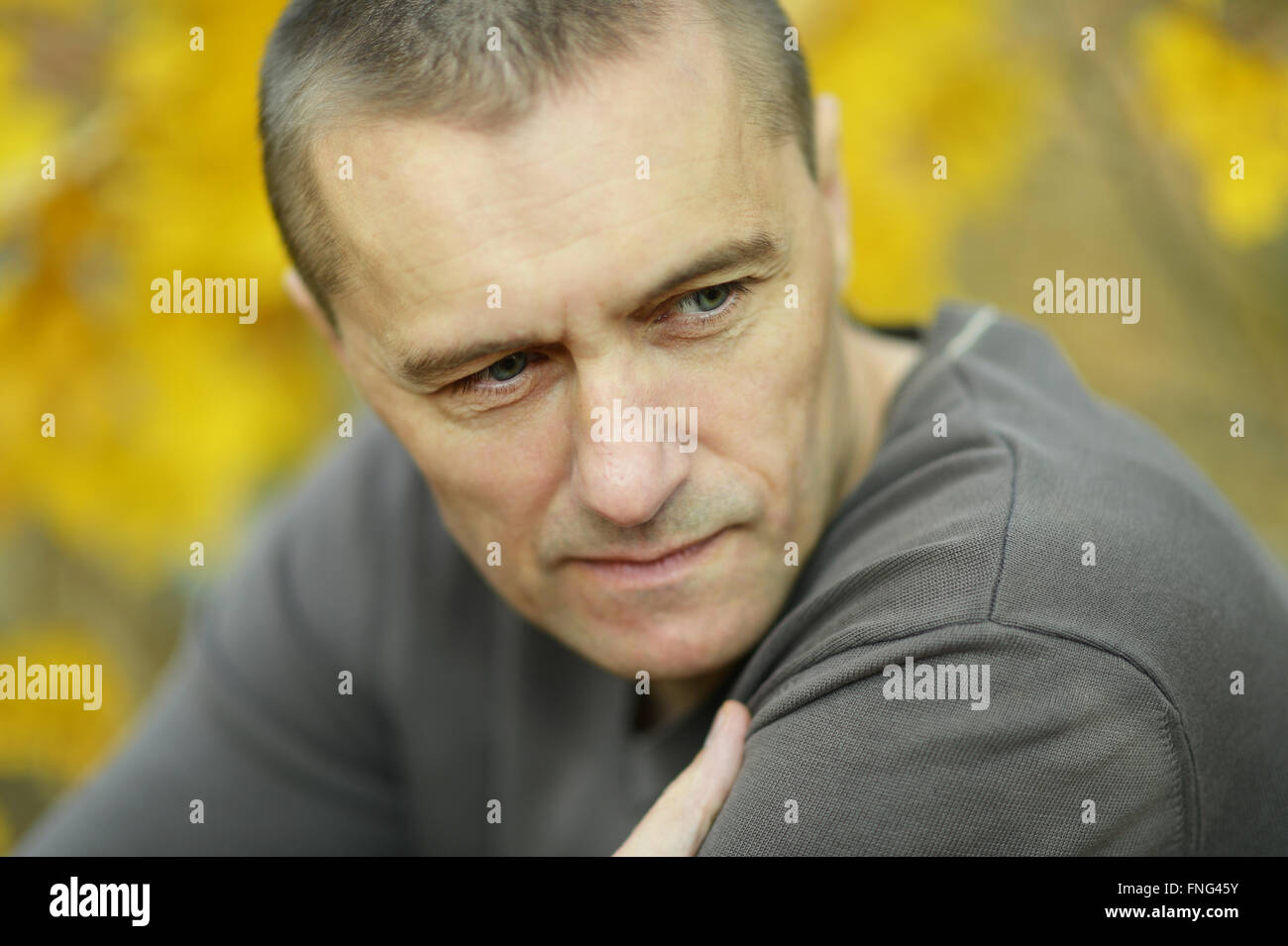 Sad man walk hi-res stock photography and images - Alamy
