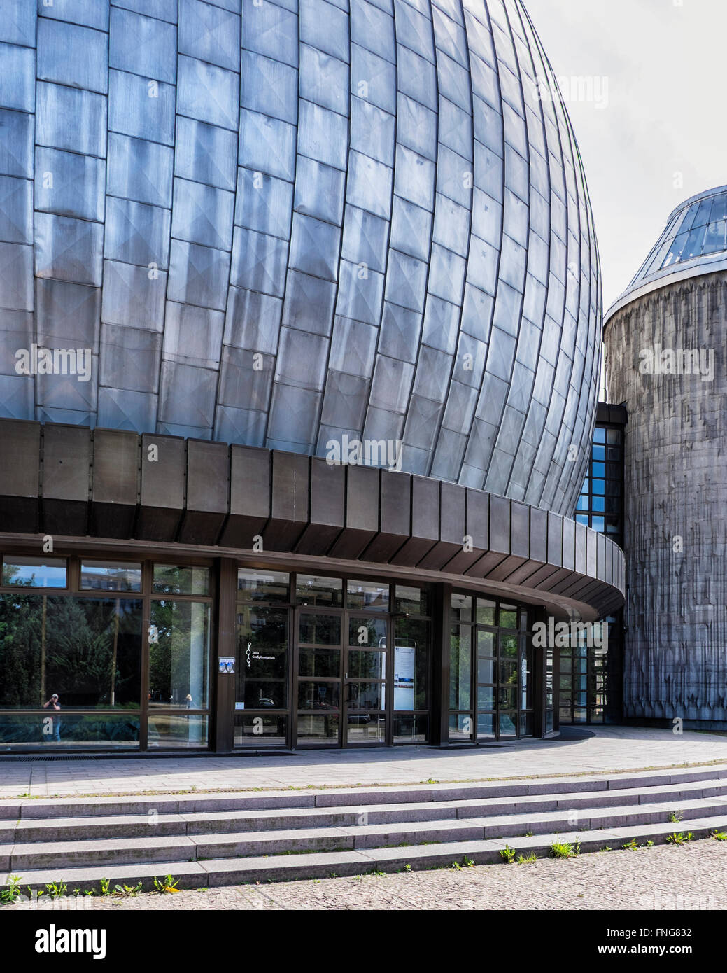 The Zeiss Major Planetarium by architect Erhardt Gißke opened in 1987 ...