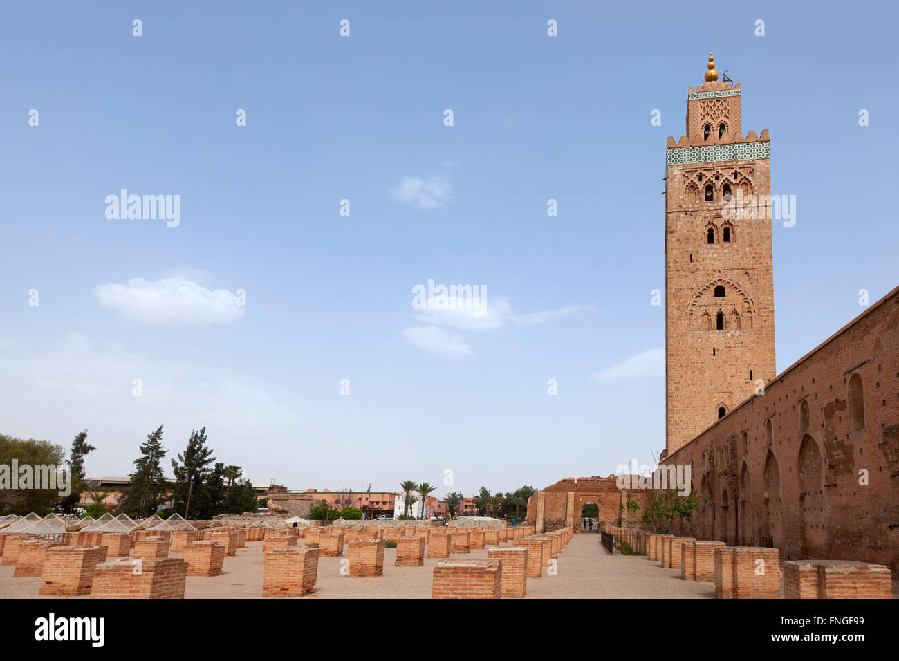 Koutoubia mosque marrakesh hi-res stock photography and images - Alamy