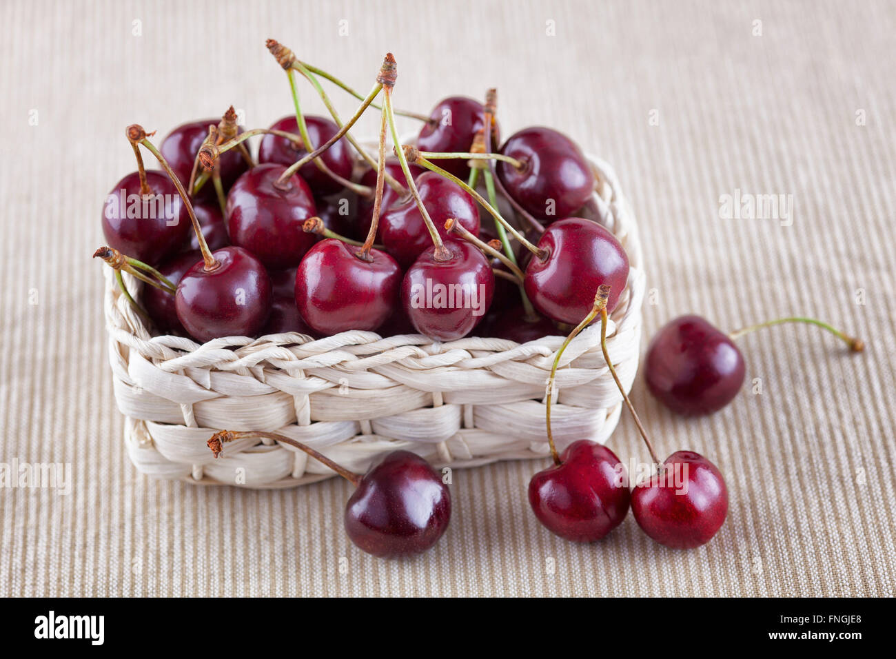 Freshness basket hi-res stock photography and images - Alamy