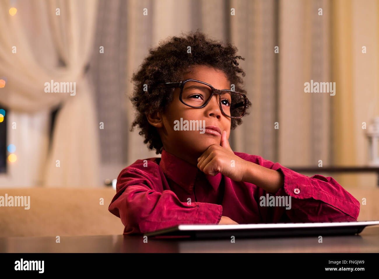 Doubtful child hi-res stock photography and images - Alamy