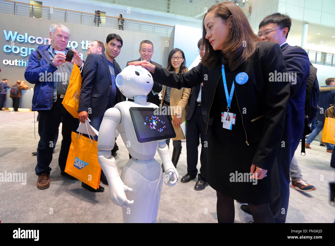 Hannover fair booth hi-res stock photography and images - Alamy