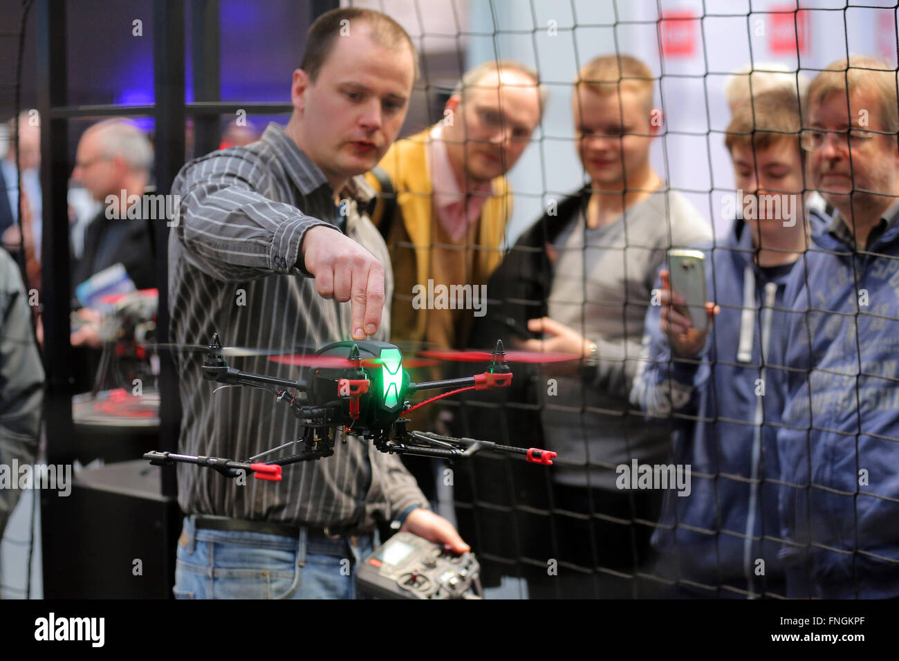 Dronemaster hi-res stock photography and images - Alamy