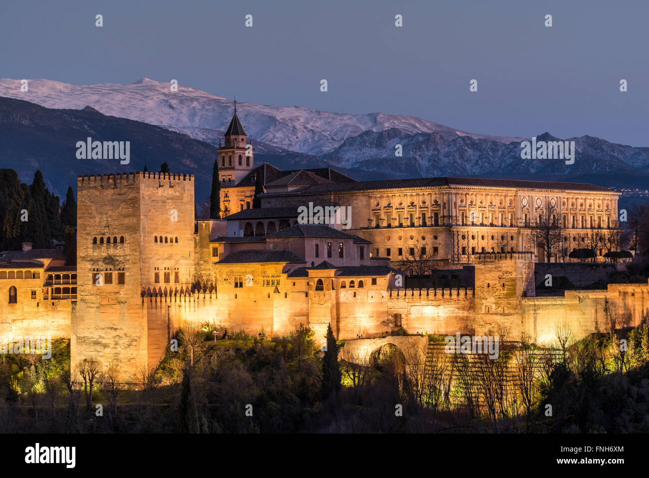 Granada alhambra sierra nevada hi-res stock photography and images - Alamy
