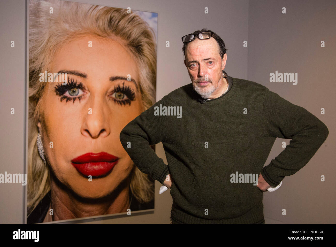 Bruce gilden hi-res stock photography and images - Alamy