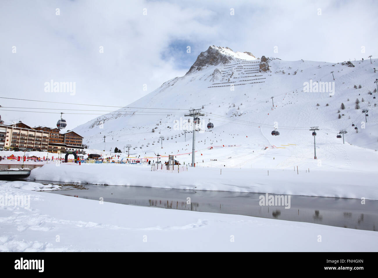 Tignes ski resort hi-res stock photography and images - Alamy