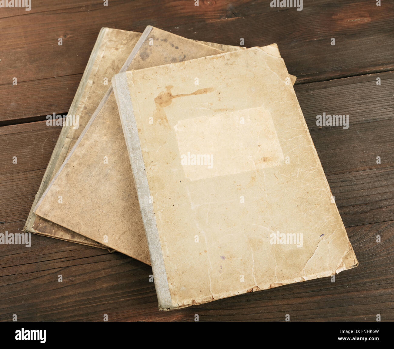 Vintage writing desk books hi-res stock photography and images - Alamy