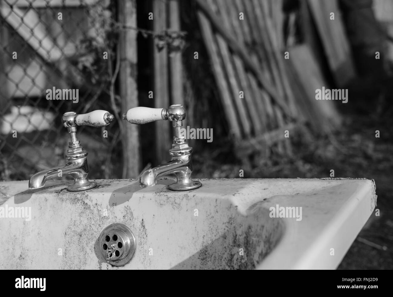 Garden water bath with taps hi-res stock photography and images - Alamy
