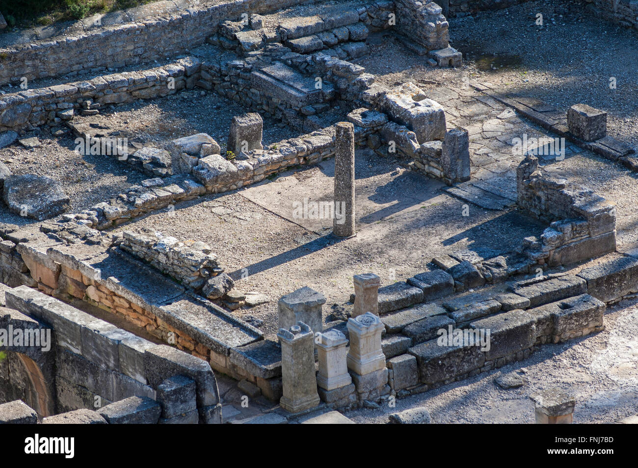Les Antiques et les ruines de Glanum, Saint Remy de Provence, BDR ...