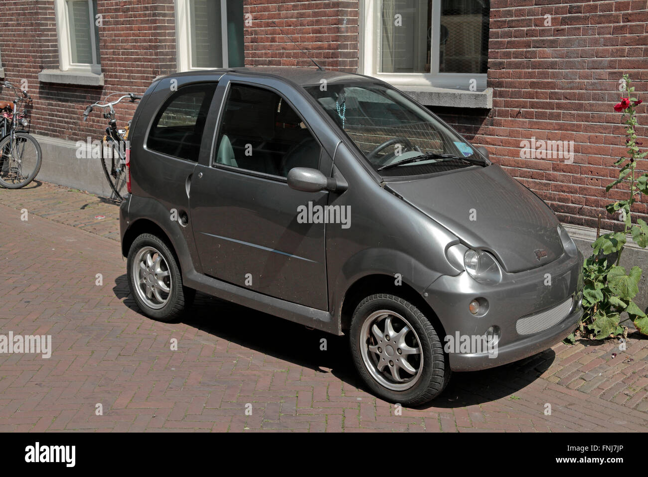 Micro car hi-res stock photography and images - Alamy