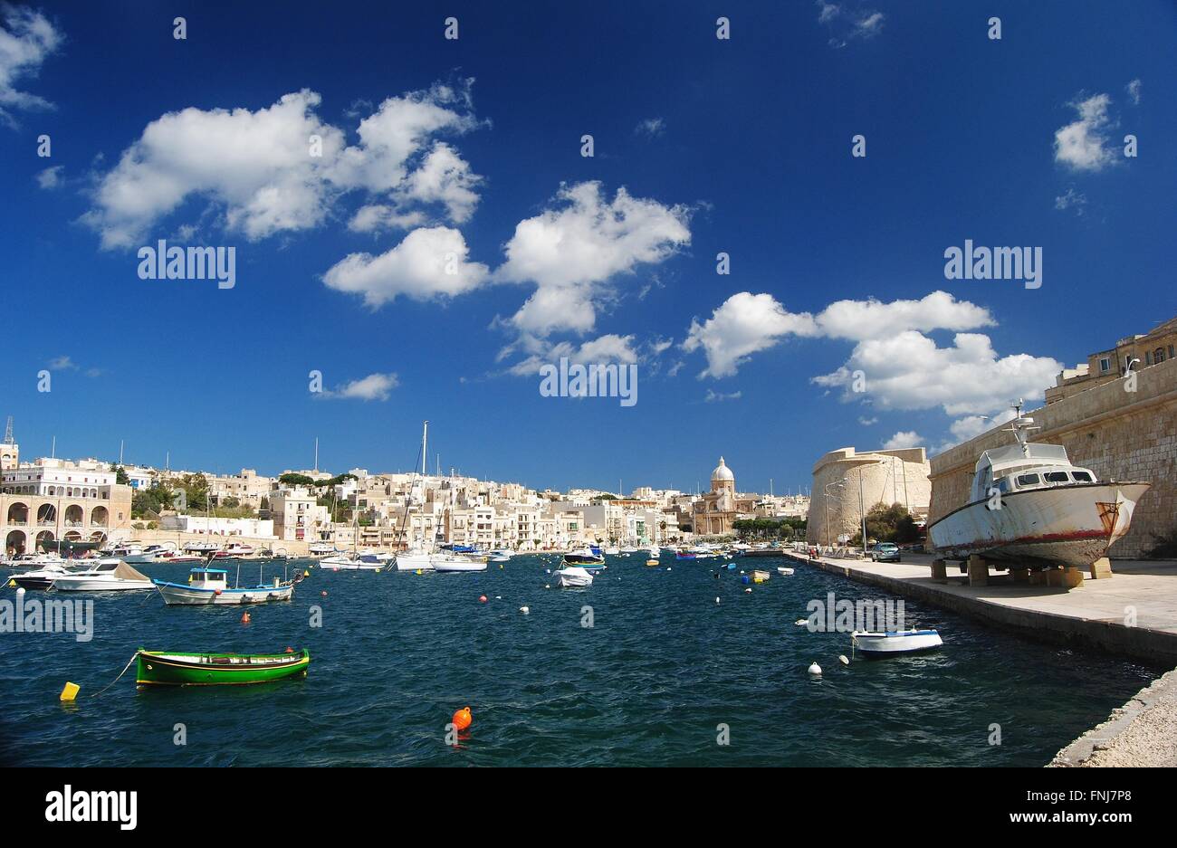 Sally port hi-res stock photography and images - Alamy